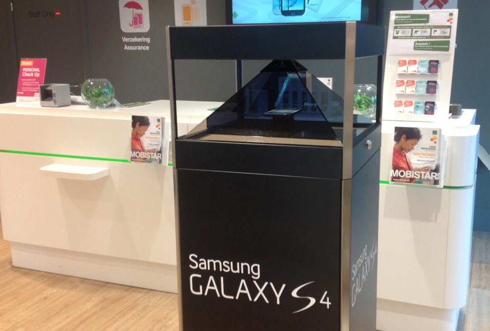 Case Studies and ROI for using 3D Holographic Displays